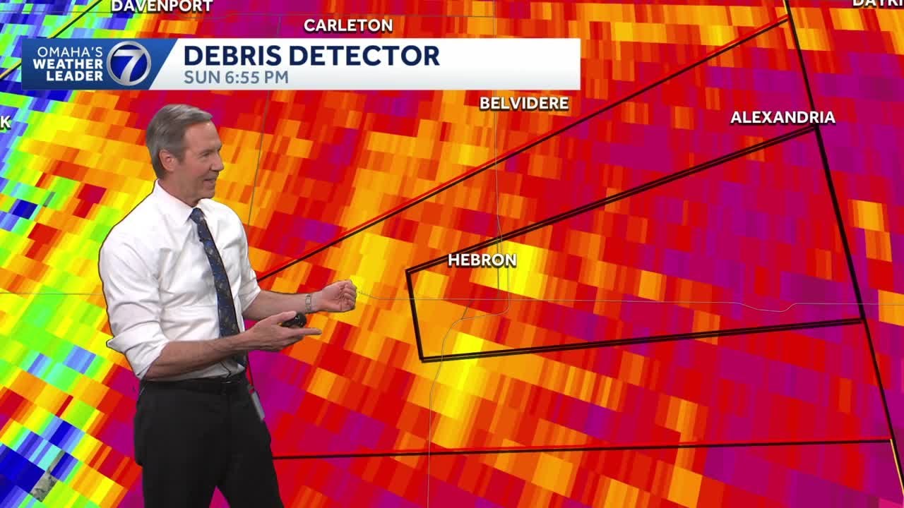 Confirmed tornado in Hebron, Nebraska with severe weather Sunday