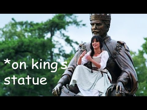 Cinderella on King's Statue (Camila Cabello) Get Off My Dad! Cinderella 2021