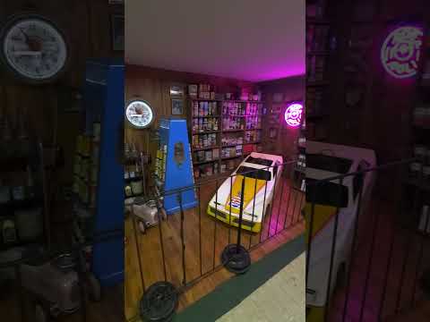 Motion Unlimited Antique & Classic Vehicle Sales And Museum