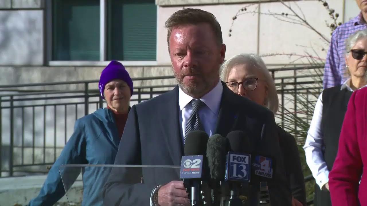 Judge picks a new congressional map in redistricting