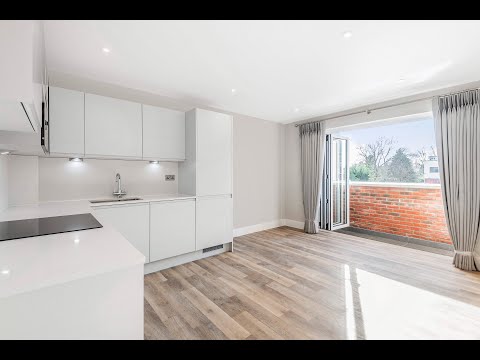 STATONS PREMIER LETTINGS - 2 BED 2 BATH IN POTTERS BAR