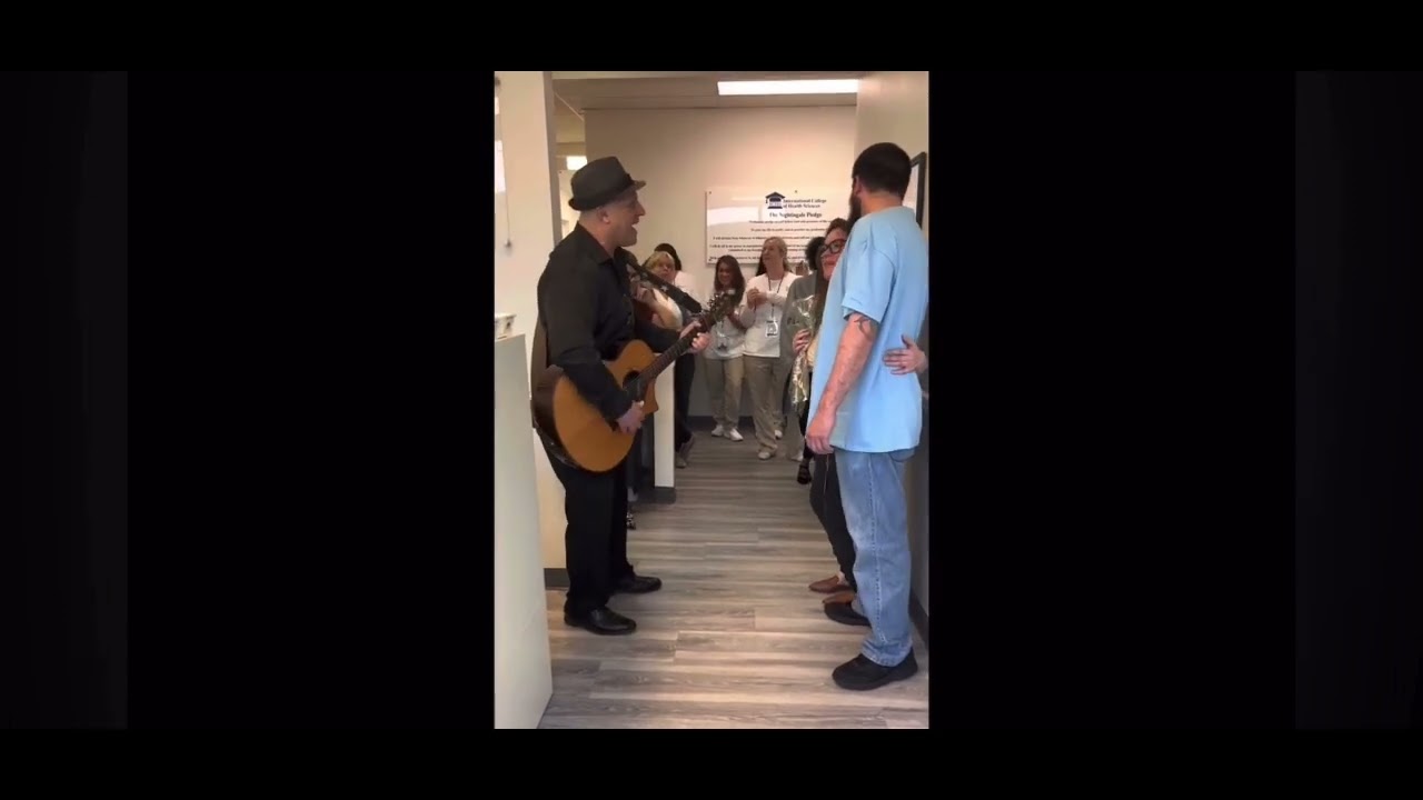 Hire Michael Eric Fayer: Acoustic Guitarist & One Man Band|Singing ...