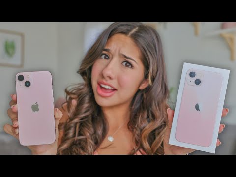 Unboxing the (not so pink) iPhone 13