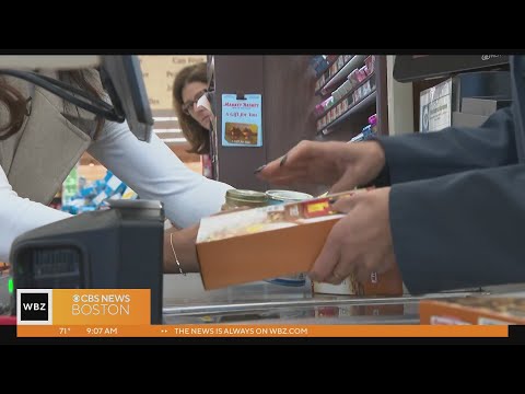 What to watch out for with grocery shopping rewards cards