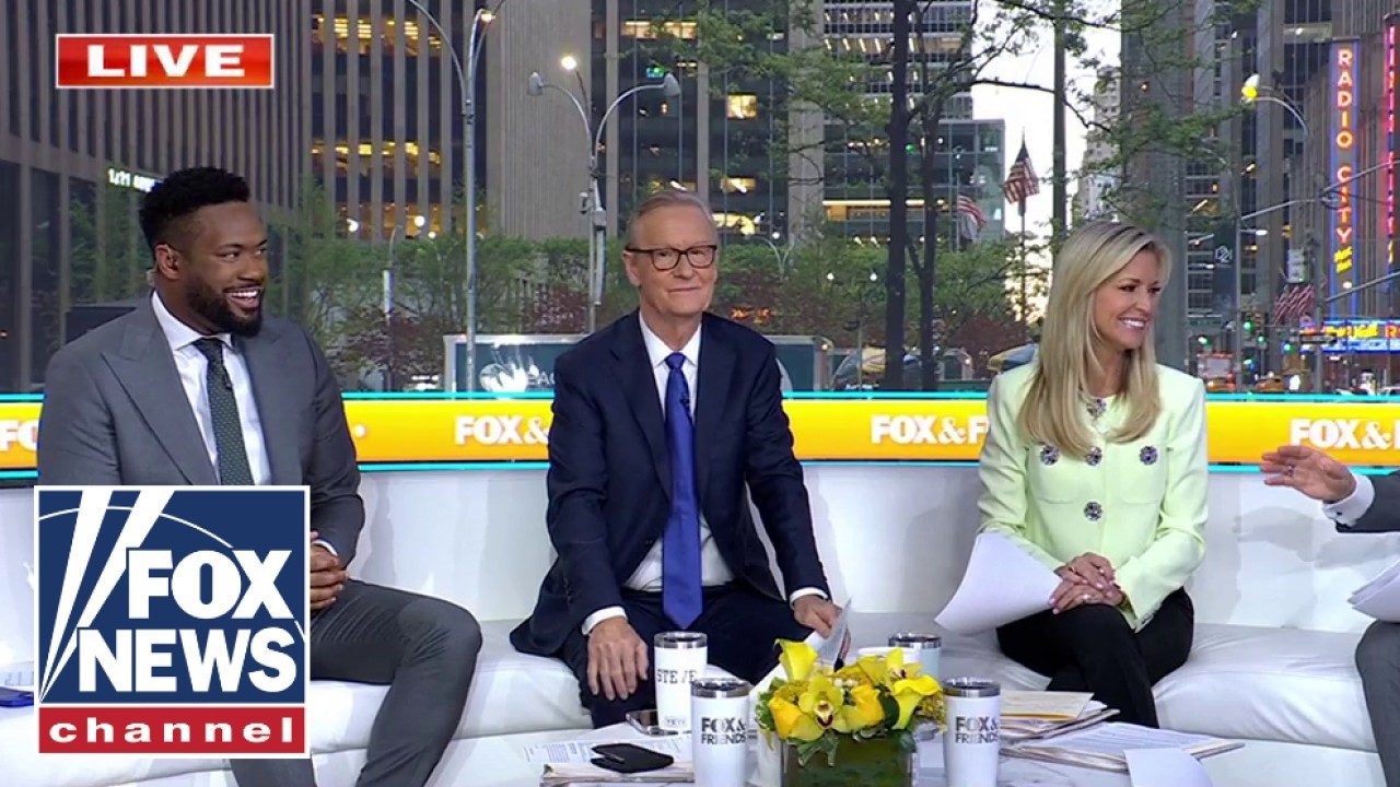 'FOOLS!': Hosts break down in laughter over Dems' all-night anti-Trump tirade