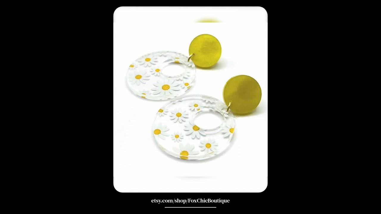 Retro Acrylic Daisy Dangle Earrings: Summer Flower Jewelry