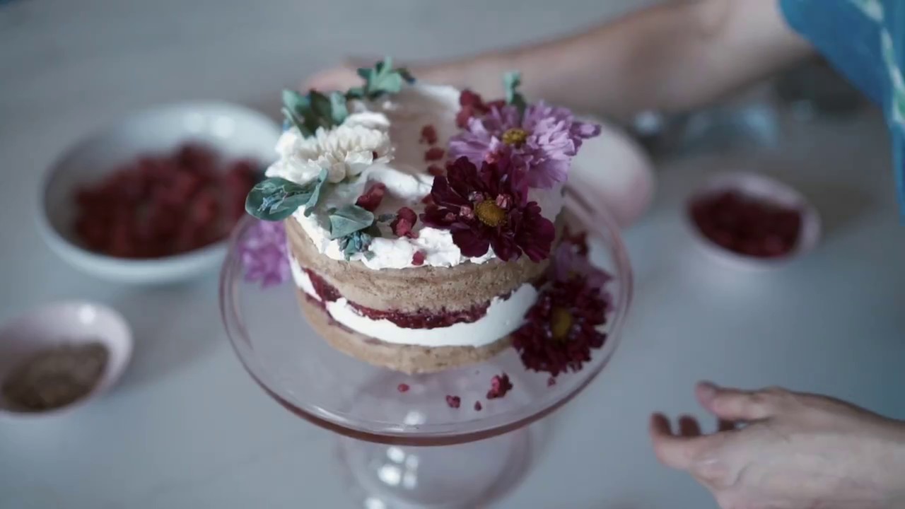 Lael x Sofia Cake Tutorial