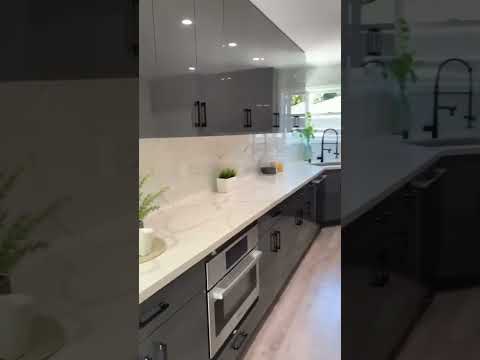 bloxburg kitchen ideas #shorts #kitchen #trendingshorts#shortsafrica