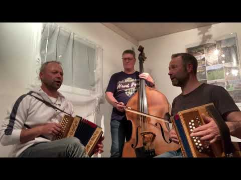 Joe's Schnapshüsli mit Gebr. Steinauer