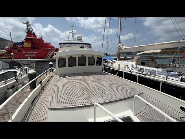 TRAWLER EXPLORER 60 motor yacht for sale | De Valk Yacht broker