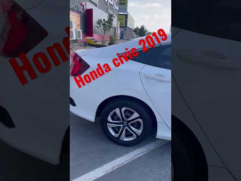 Honda civic 2019 Gcc mint condition contact 0521324678 price 62500/- AED