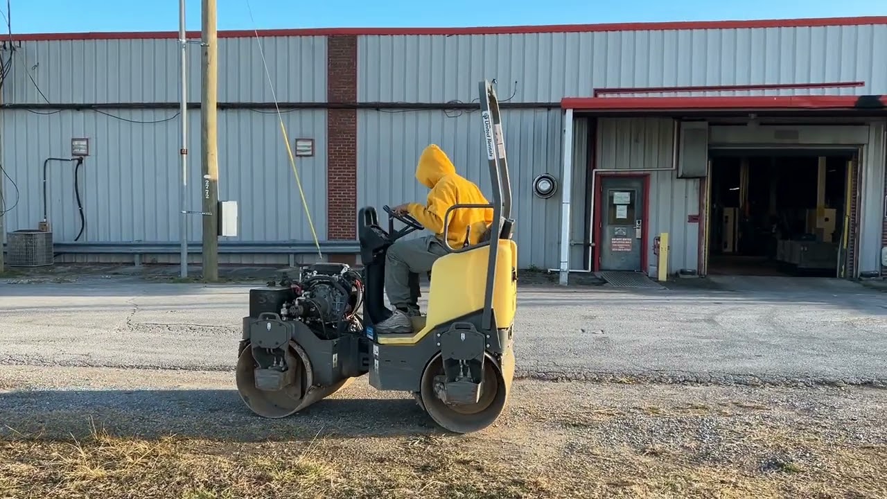 Wacker Neuson RD12A Ride-On Roller CCR16988