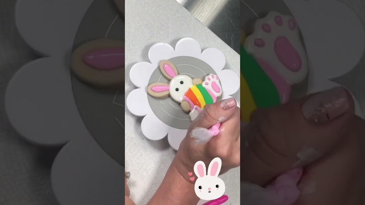 Delightful easter cookies with royal icing #eastercookies #spring