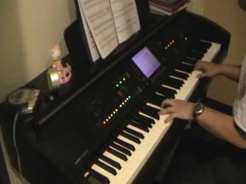 Claudine Maksim (Yamaha Piano Clavinova CVP 307)