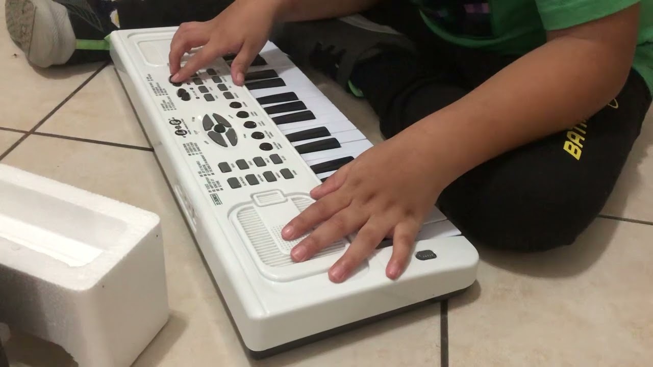 Probemos El Teclado Electrónico de 37 Teclas 🎹
