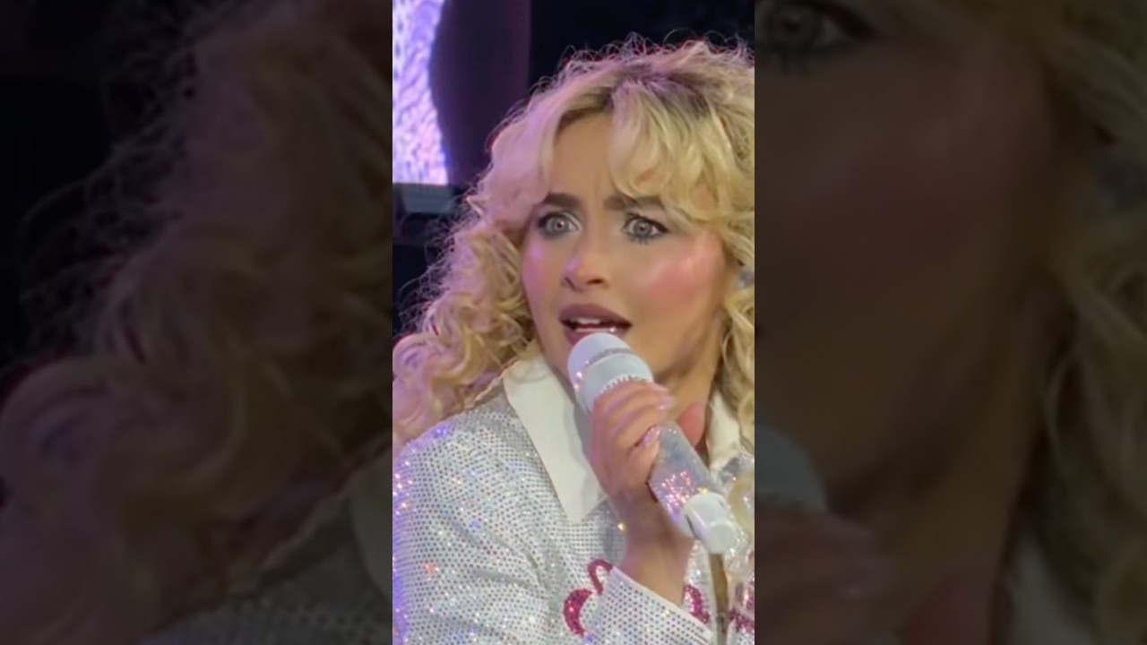 Moments when fans left Sabrina speechless.#sabrinacarpenter