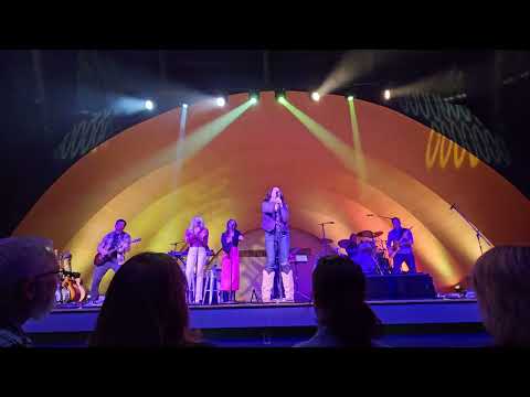 Sara Evans-Desperately, 4/16/23, The Cotillion, Wichita,KS