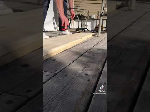 DIY bookshelf