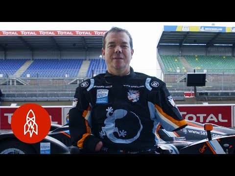 Meet the Quad Amputee on the Race Track | 15 Minute Fun