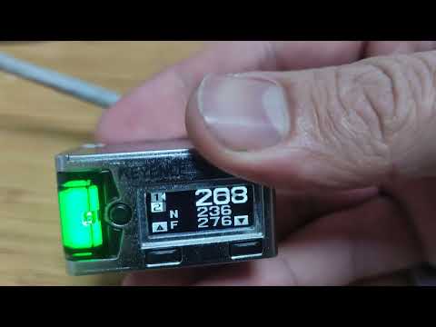 KEYENCE LR-TB2000C