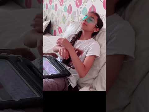 Gel eye mask for dark circles and puffy tired eyes