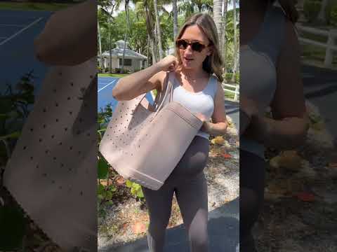 Meet the ultimate Crocs tote bag—waterproof, spacious, and perfect for every adventure! 🌊🏖️