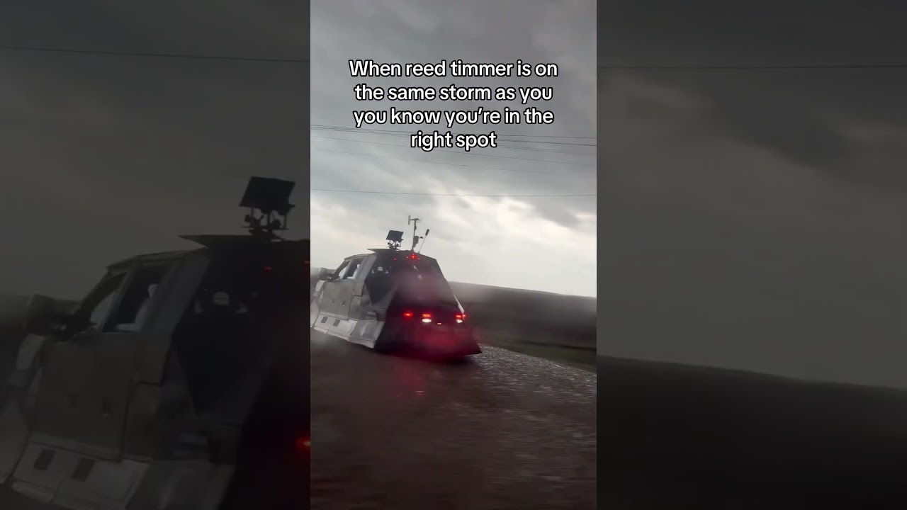 I saw reed timmer while storm chasing for the first time ever!