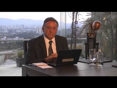 Consumismo en fechas decembrinas | Carlos Atri