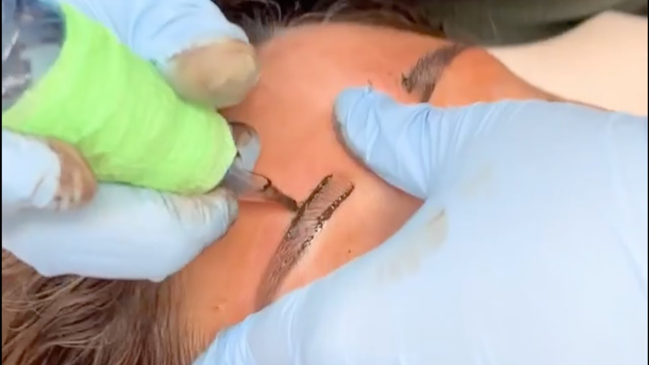 Ombre Powder Brows by Stephanie