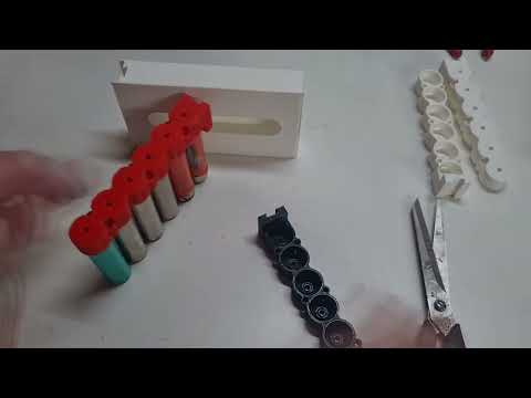 STL file 18650 lithium ion cell holder - Solderless / weldless 📱 ・Model ...