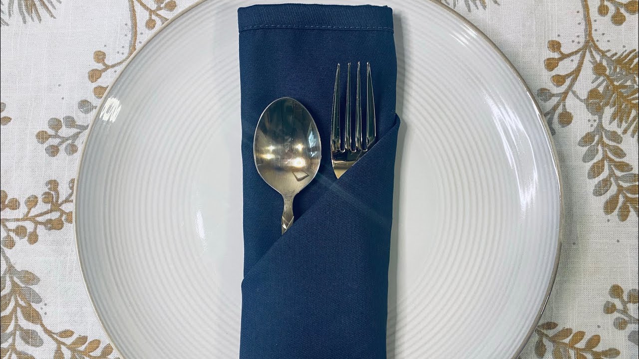 Diagonal Pocket Napkin Fold