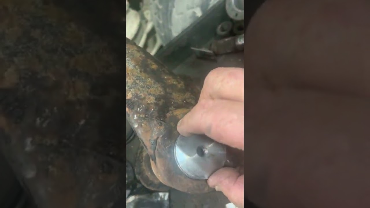 King pin bushing install