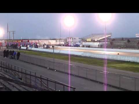 Bisimoto all motor SOHC Insight versus 1200+hp Turbo Civic