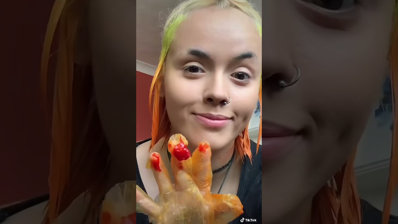 Giving Myself Scene Hair! #hairtutorial #scenehair #scene #hairdye #coolhair #hairideas #rawrxd