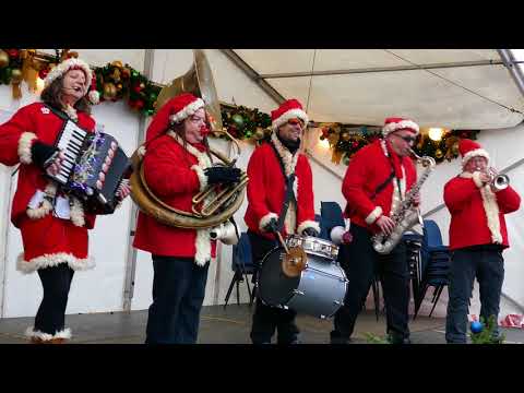 Grassington Dickensian Festival and Christmas Market 2017 4k Lumix TZ100 Ski Band