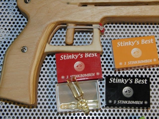 The Stink Master 2000 - The Awesomer