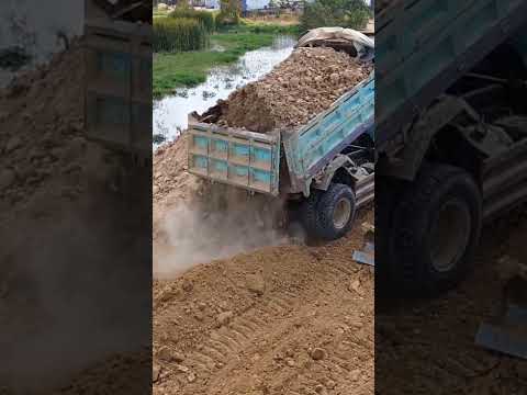 5TN Dump Truck Unloading Land 892#shorts