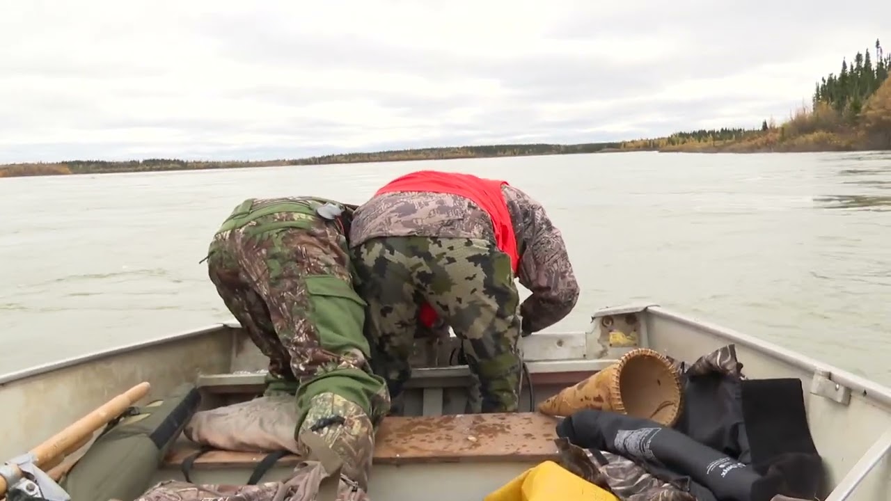 The Guide Side - Motor popped off boat