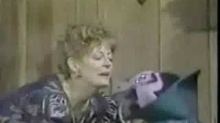 Sesame Street Susan Count Watch HD Mp4 Video Download Free