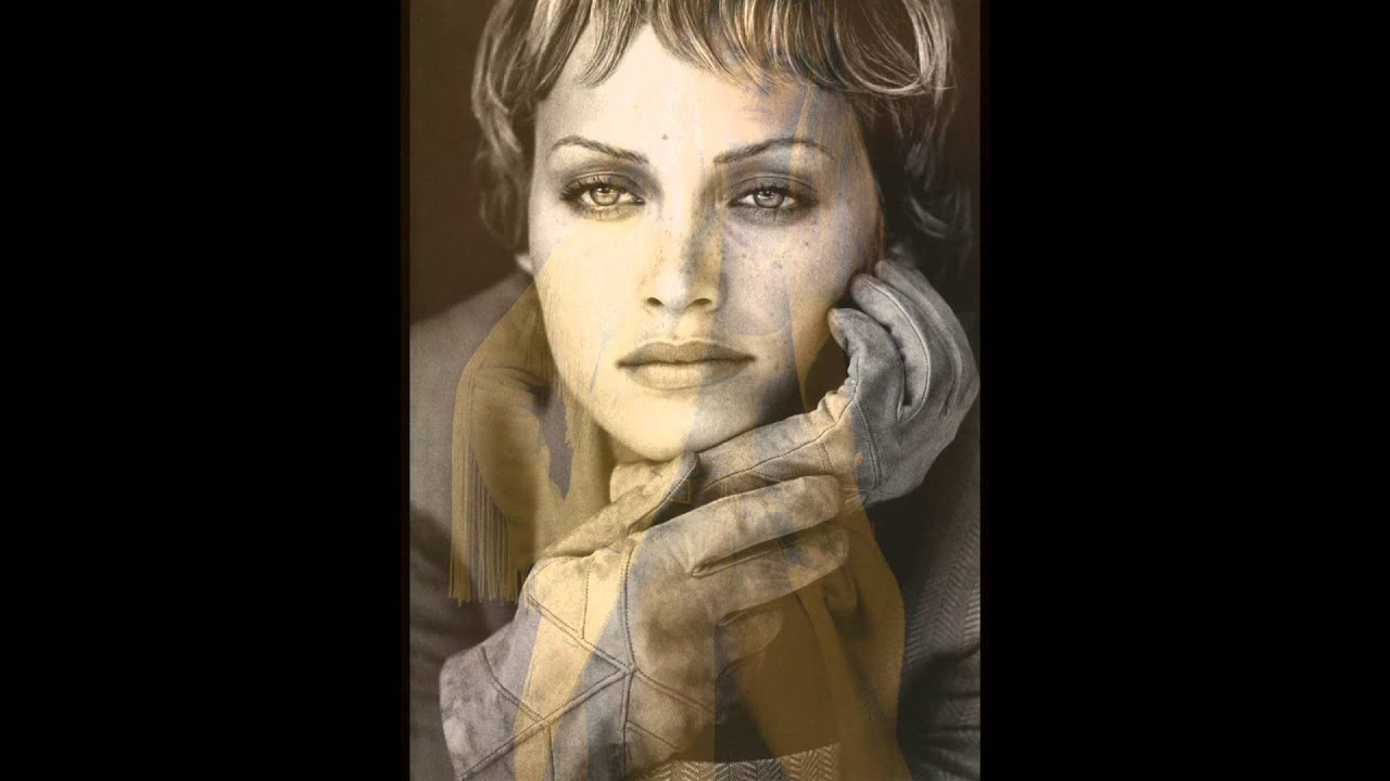 L Presents - Amber Valletta