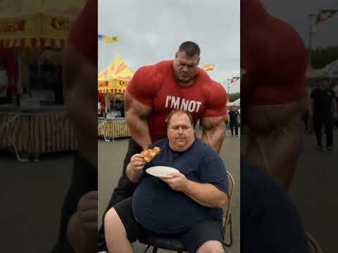 Bodybuilder attacks random guy because he's eating unhealthy!