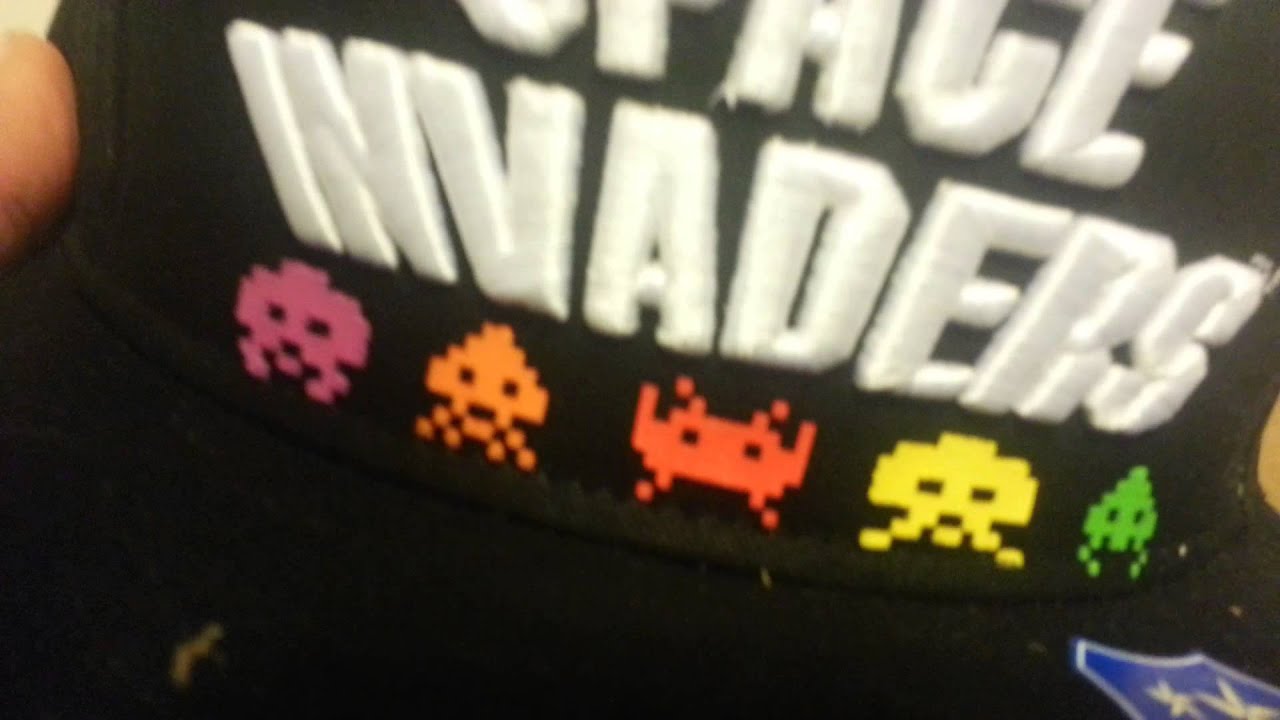 Space invaders snapback hat Unboxing