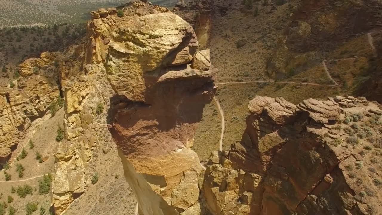Smith Rock’s explosive origin: How it predates Yellowstone