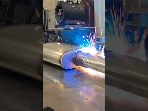 Mig welding my exhaust for my 71 Pontiac Lemans! #shorts #welding #migwelding #cars #shorts #welder