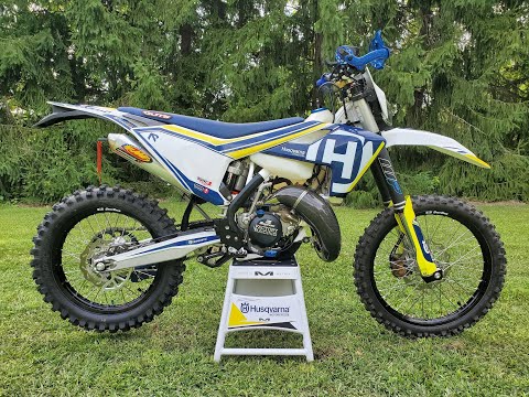 How To Do A Husqvarna TE150 Transmission Oil Change
