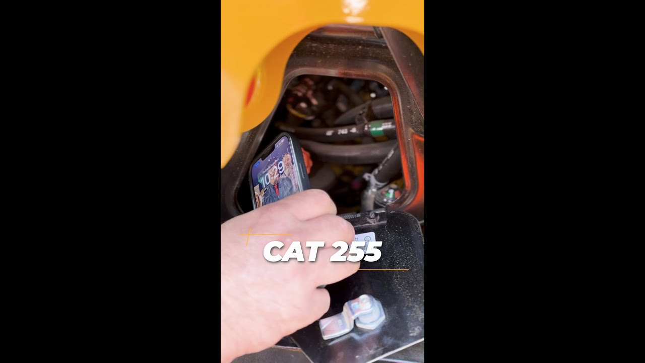 Cat 255 vs 259D3 — Hydraulic Sight Glass
