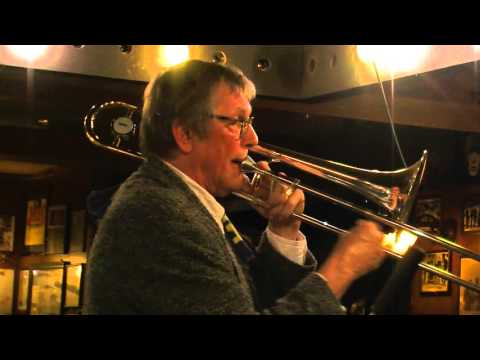 Traditional N. O. Ensemble (D) "Only A Paper Moon" Cotton Club Hamburg 07.02.2016