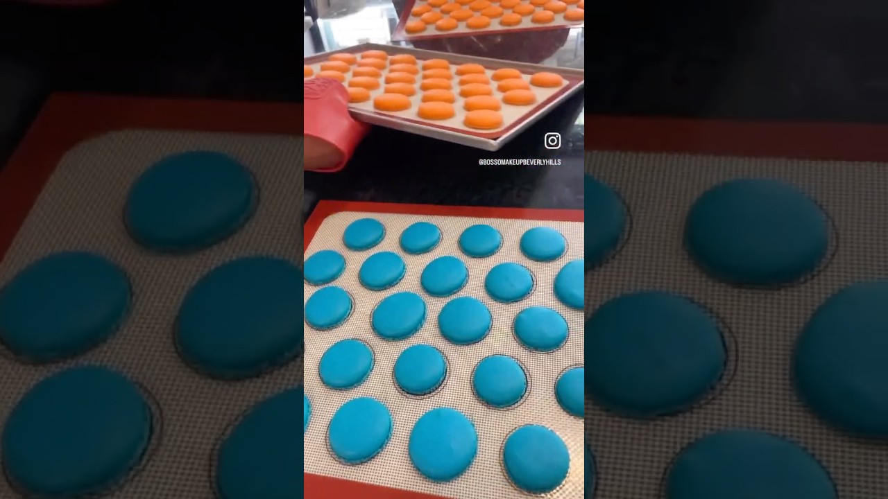 Macaron making class in Paris