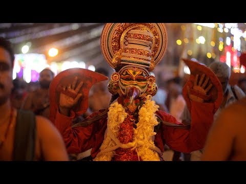 Garudan Thookam @ Arayankavu Bhagavathy Temple | Kerala Tourism