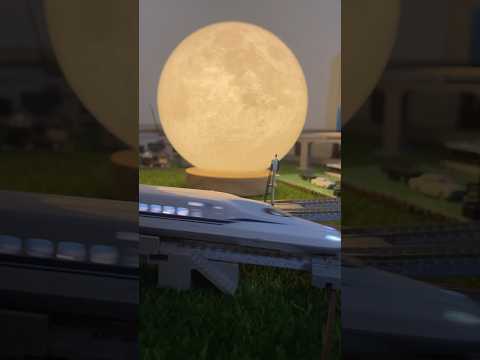 🌙 16cm Realistic Moon Lamp STL | 3D Printable Lunar Lamp Shade | Desk ...